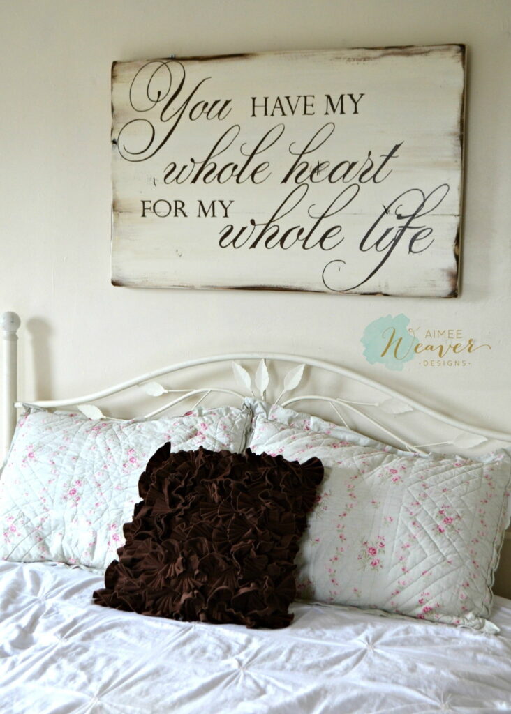 40+ Best Wood Signs (Ideas and Decorations) for 2023