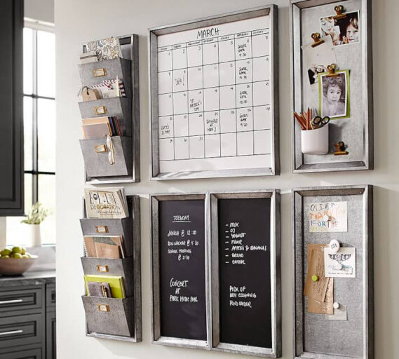 23 Smart Wall-Mounted Command Center Ideas for Families