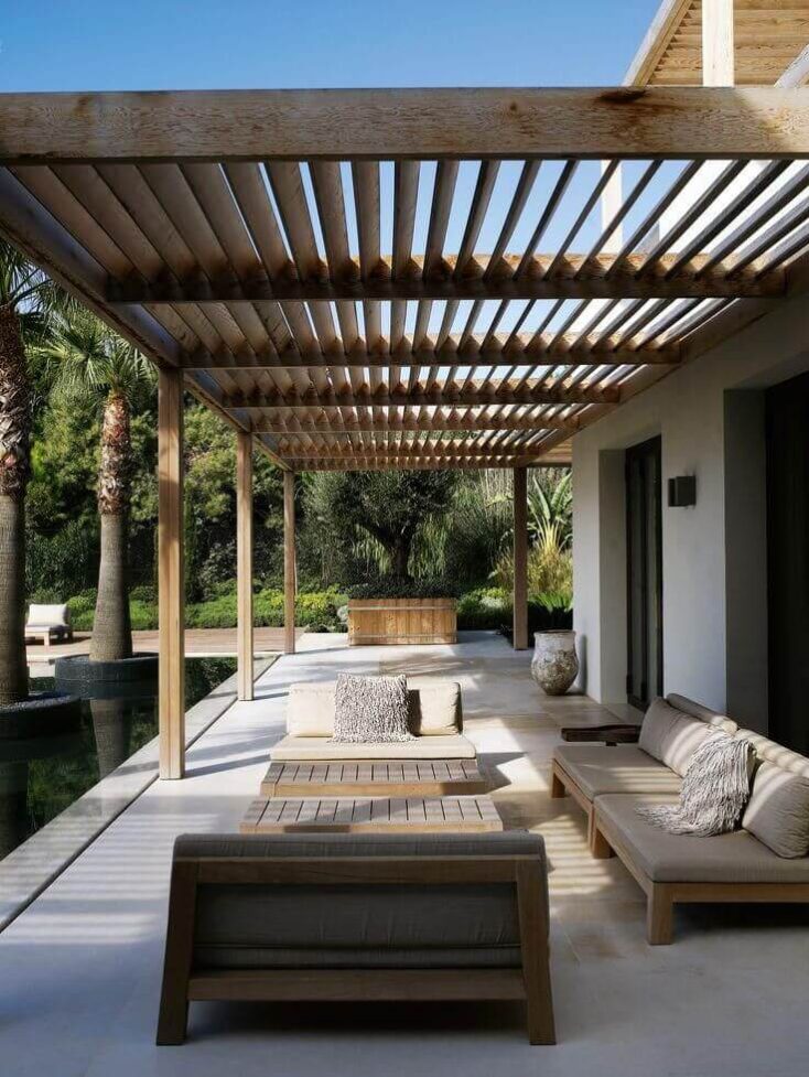 32 Creative Pergola Ideas with Cross Beams and Lattice Designs