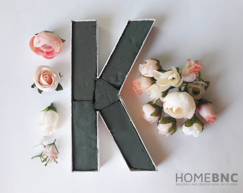 DIY Blooming Monogram: Easy & Personalized Floral Letter Art