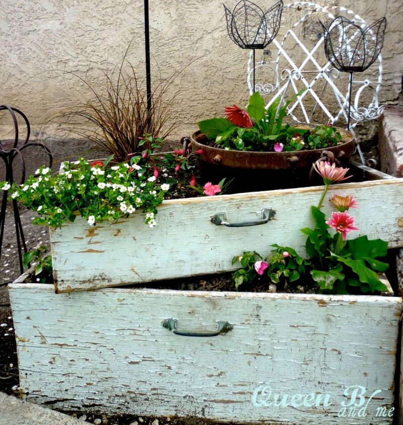 27 Upcycled Drawer Ideas To Transform Your Home Decor