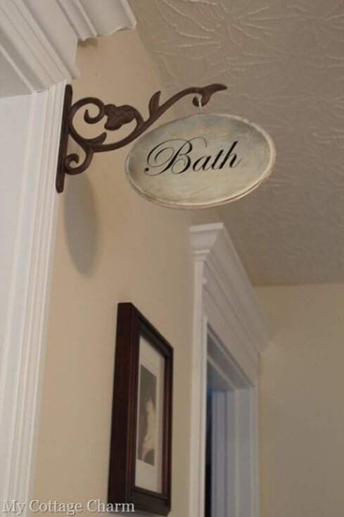 26 Quick & Budget-Friendly DIY Bathroom Ideas