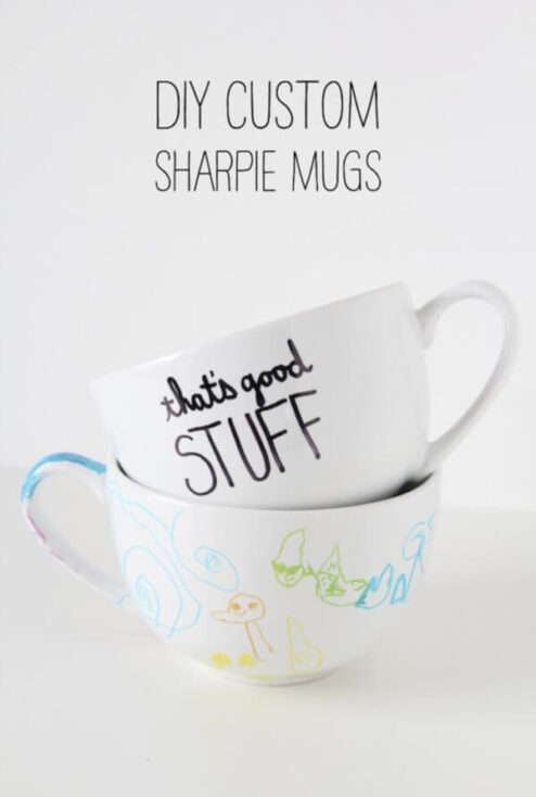 24 DIY Mug Ideas Using Sharpies, Paint Pens & Vinyl Decorations