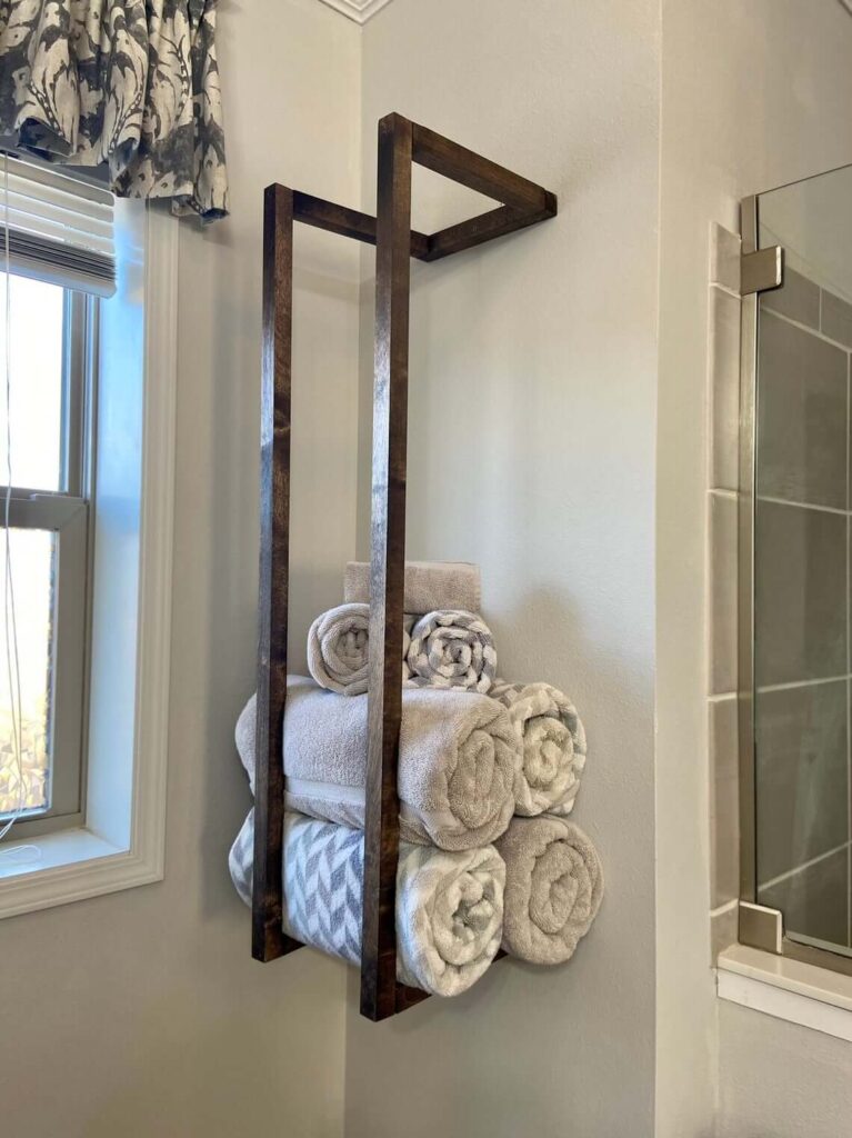 50+ Best DIY Bathroom Storage and Organizing Ideas for 2023
