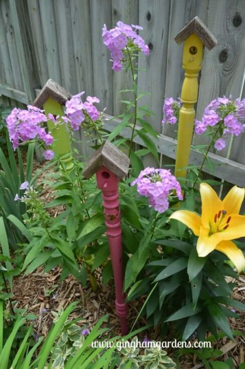 26 DIY Repurposed & Upcycled Garden Ideas