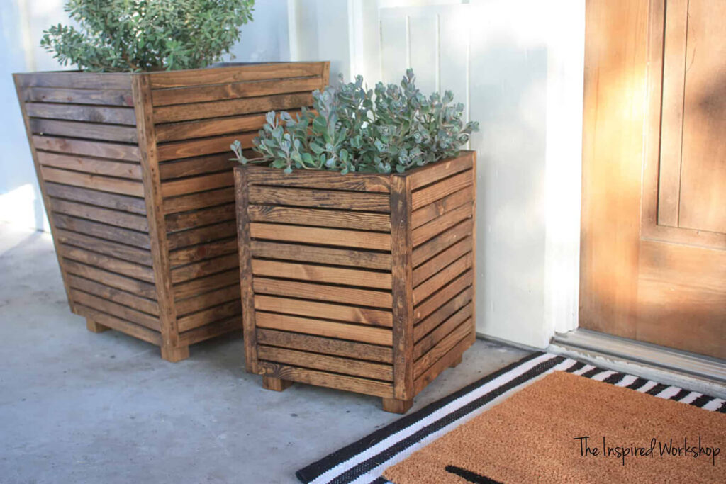18 Best DIY Outdoor Wood Projects to Try Out in 2023