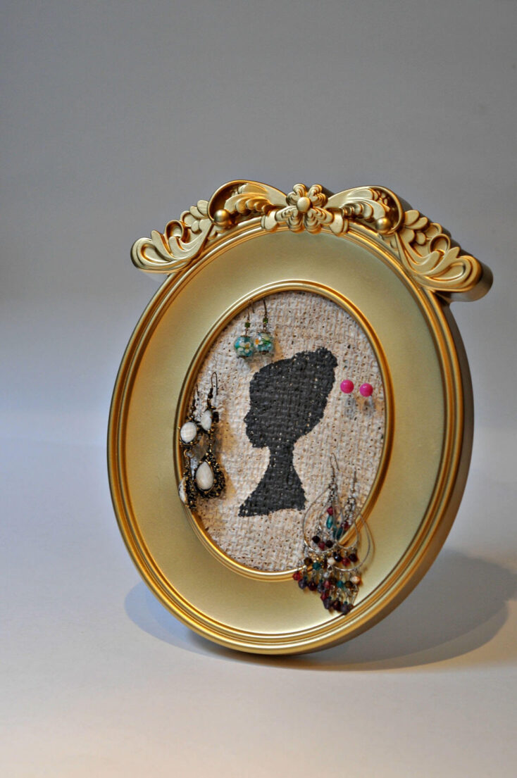 26 Gorgeous DIY Gold Projects & DIY Decor Ideas