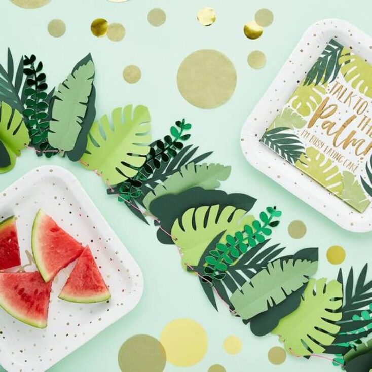 29 Creative Leaf Decor Ideas for Fall and Year-Round