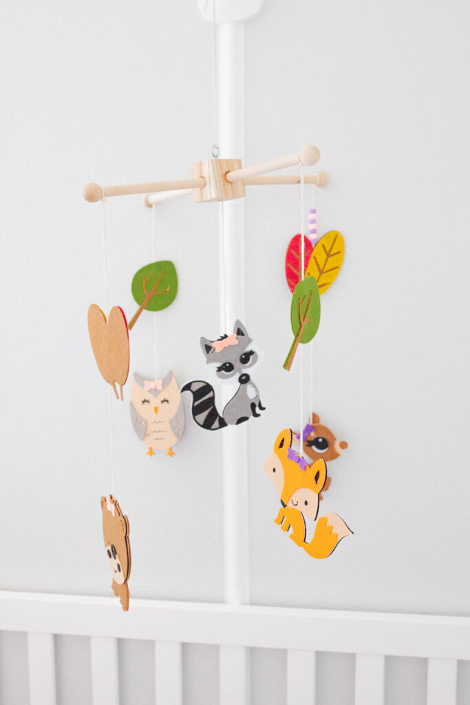 19 Creative DIY Baby Mobile Ideas for Your Nursery