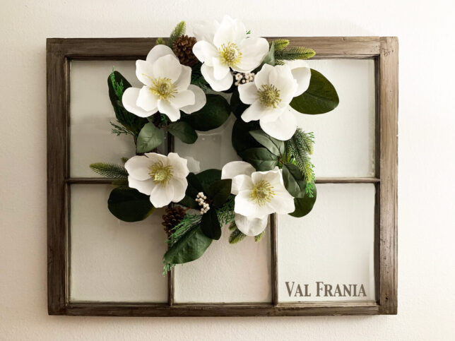 28 Eye-Catching Spring Window Decoration Ideas