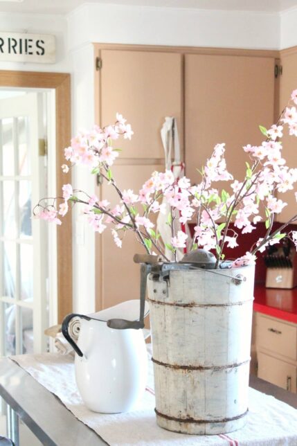 29 Simple Spring Kitchen Decor Ideas to Refresh Your Home